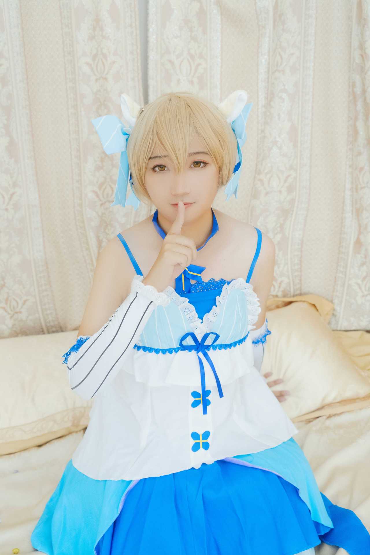 从零开始的异世界生活菲利斯cosplay