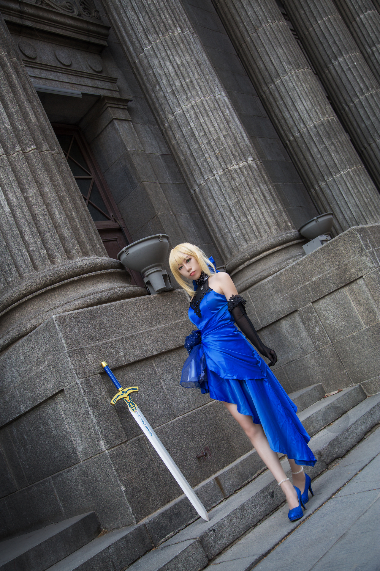 saber蓝礼服cosplay